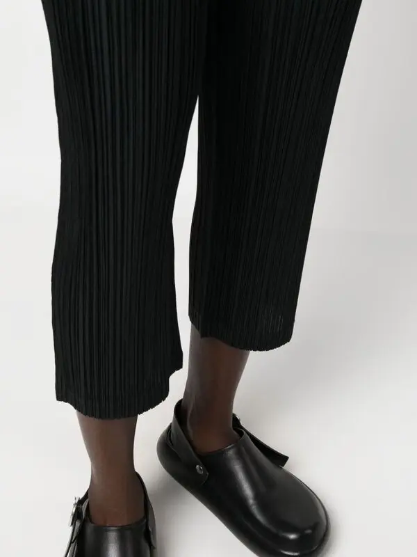 Issey Miyake Pleated Cropped Trousers