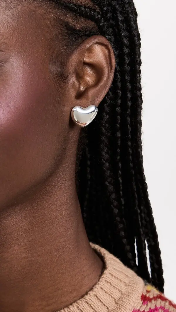 ANNIKA INEZ Small Voluptuous Heart Earrings - Silver