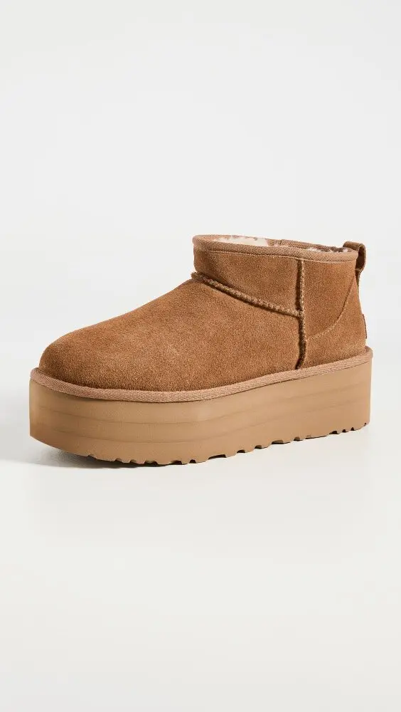 UGG Classic Ultra Mini Platform Boots - Chestnut