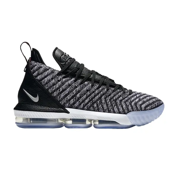 Nike Lebron 16 Sneakers - Black