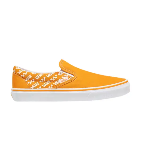 VANS Classic Slip-on Sneakers