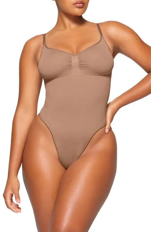 SKIMS Seamless Sculpt Thong Bodysuit - Sienna