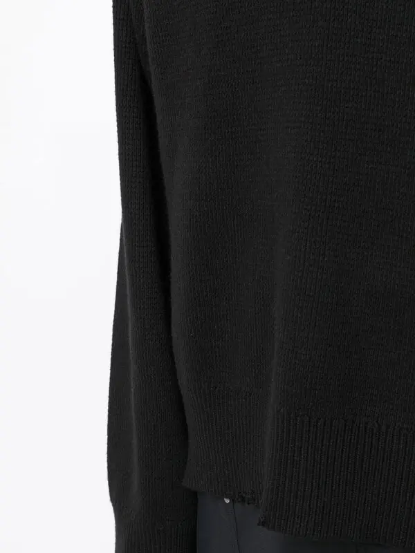 C2H4 Layered Distressed-finish Jumper