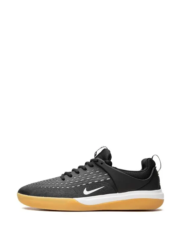 Nike Sb Zoom Nyjah 3 Sneakers - Black