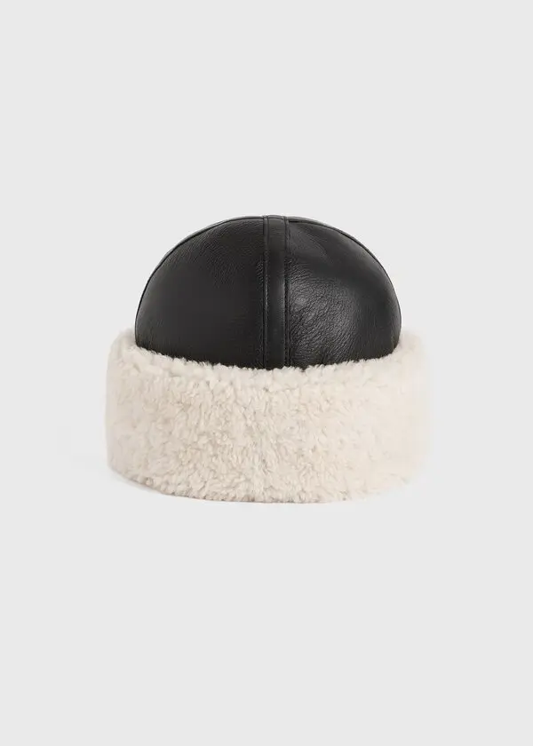 TOTEME Shearling Hat - Black