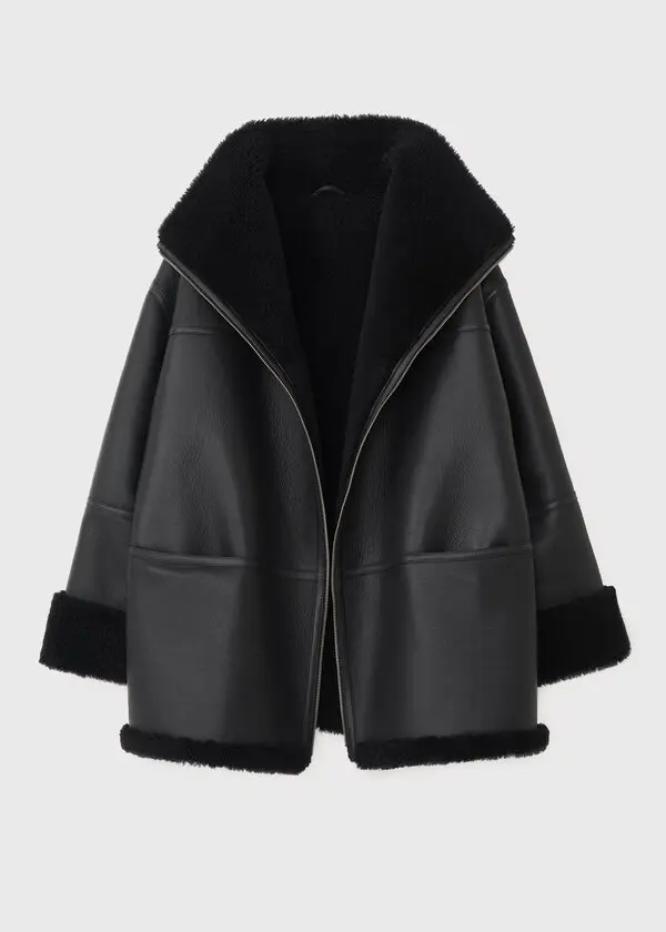 TOTEME Signature Shearling Jacket - Black