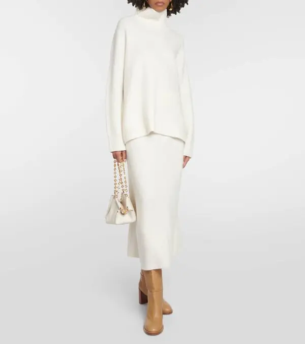 LISA YANG Elwinn Cashmere Turtleneck Sweater