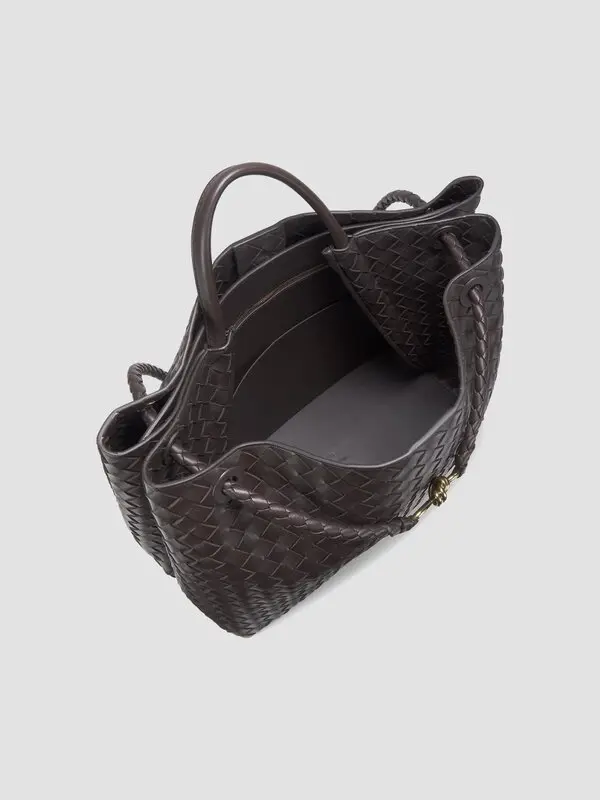Bottega Veneta Andiamo Intrecciato Leather Top-handle Bag - Fondant