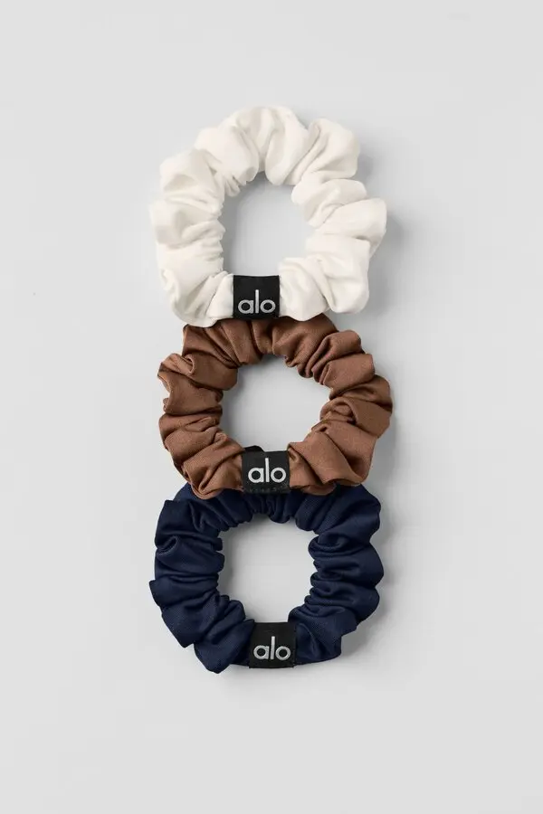 Alo Yoga Fresh Mini Scrunchie 3-pack - Sun Kissed Brown/ivory/navy