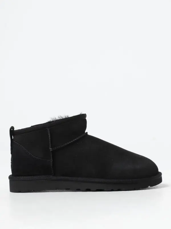 UGG Boots - Black