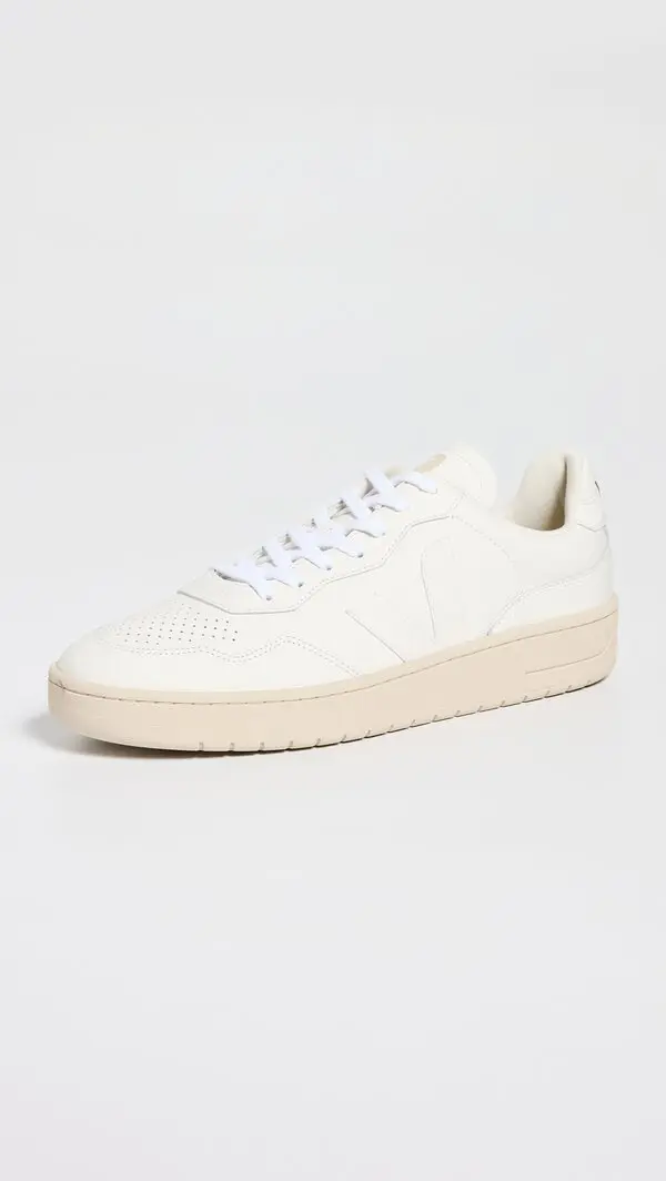 VEJA V-90 Sneakers - Extra White