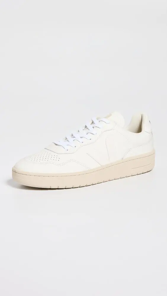 VEJA V-90 Sneakers - Extra White