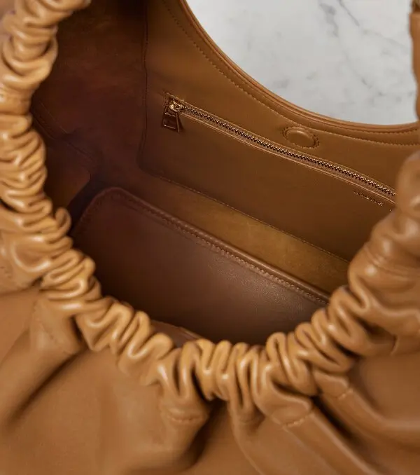 Loewe Squeeze Medium Shoulder Bag - Brown