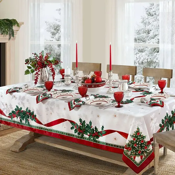 VILLEROY & BOCH Toy's Delight Engineered Rectangle Tablecloth, 120 X 60 - Multi