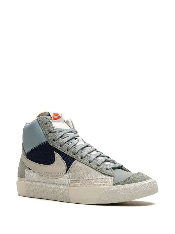 Nike Blazer Mid Pro Club Sneakers - Neutrals