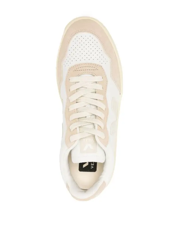 VEJA V-90 Panelled Sneakers - White