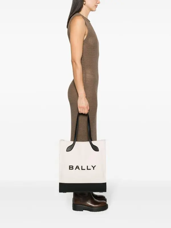 Bally Logo Print Tote Bag - Neutrals