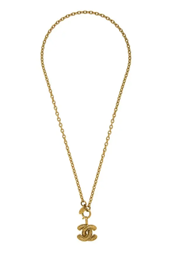 Chanel Quilted Cc Logo Pendant Necklace - Gold
