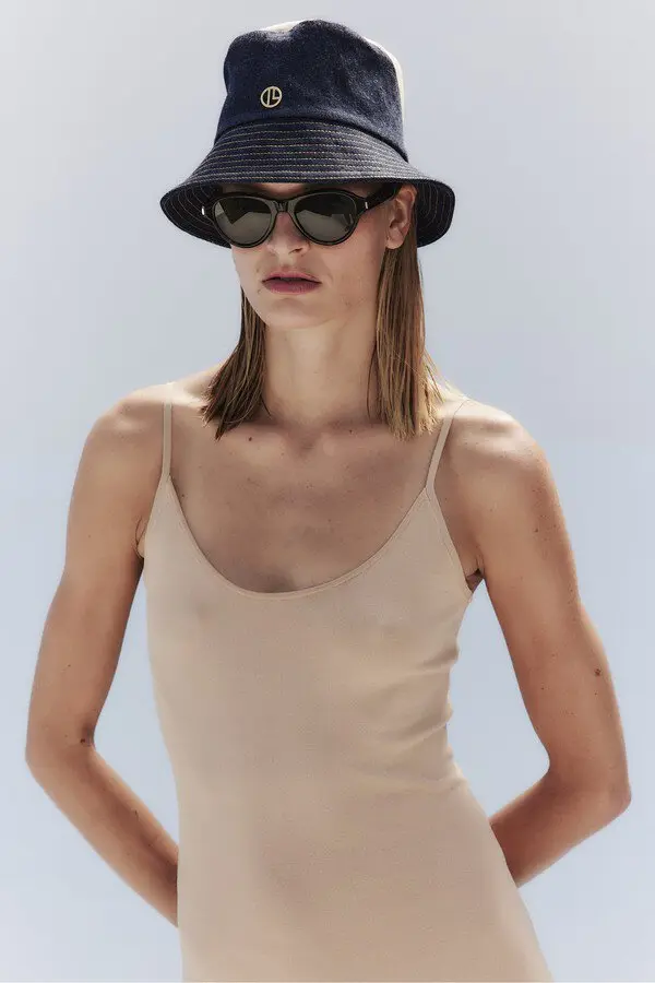 Janessa Leoné Everette Bucket - Natural | Editorialist display picture 3