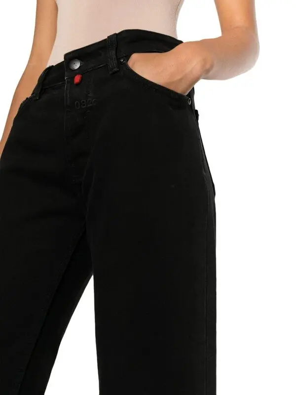 032C Mid-rise Straight-leg Jeans
