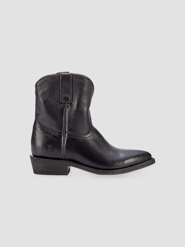 THE FRYE COMPANY Billy Short Boots