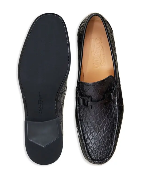 FERRAGAMO Gancini Loafers - Black