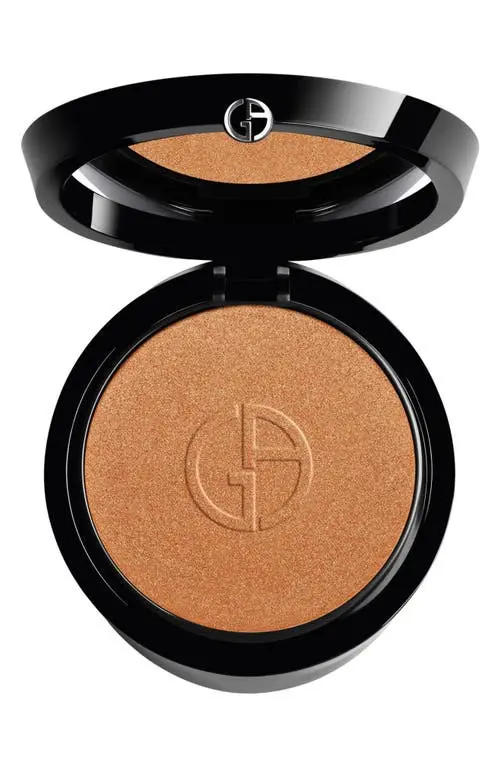 ARMANI BEAUTY Luminous Silk Highlighter - Golden Glow