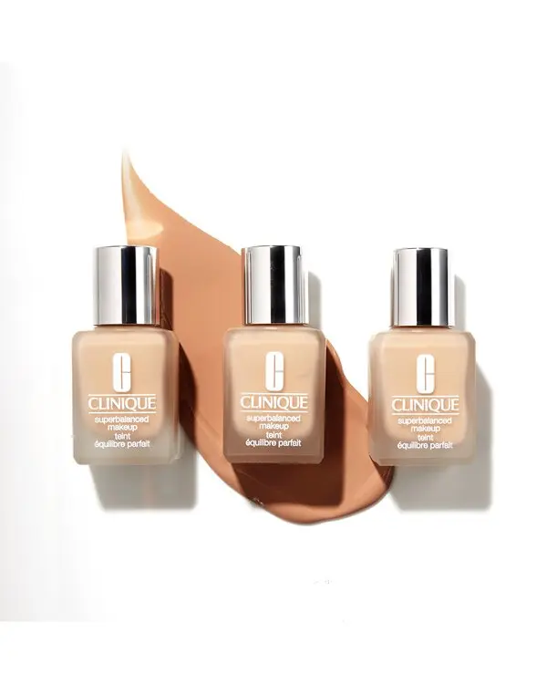 CLINIQUE Superbalanced Makeup - Neutral