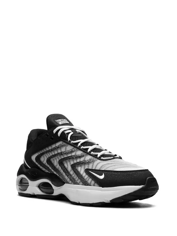 Nike Max Tw Sneakers - Black