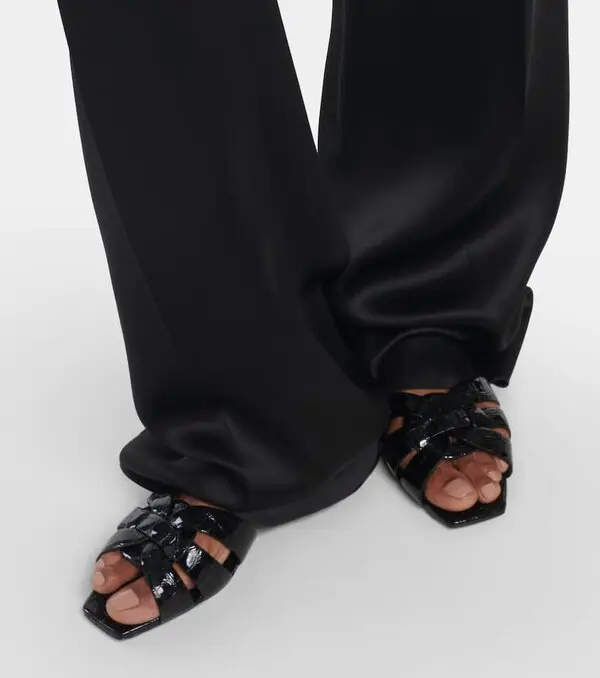 Saint Laurent Tribute Nu Pieds 05 Leather Slides - Black