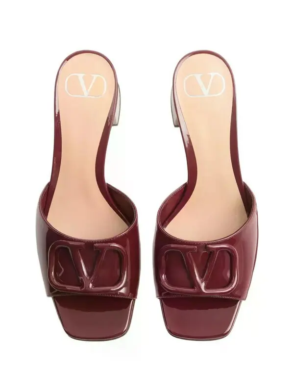 Valentino Garavani Vlogo Signature Patent Leather Block Heel Slide Sandal - Neutrals