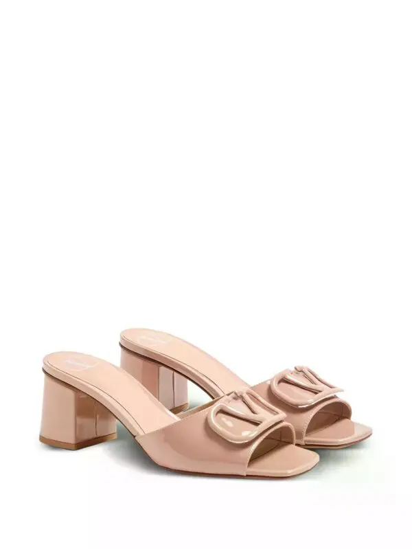 Valentino Garavani Vlogo Signature Patent Leather Block Heel Slide Sandal - Neutrals