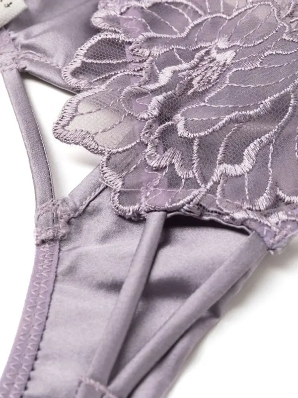 FLEUR DU MAL Whitney Embroidered Thong