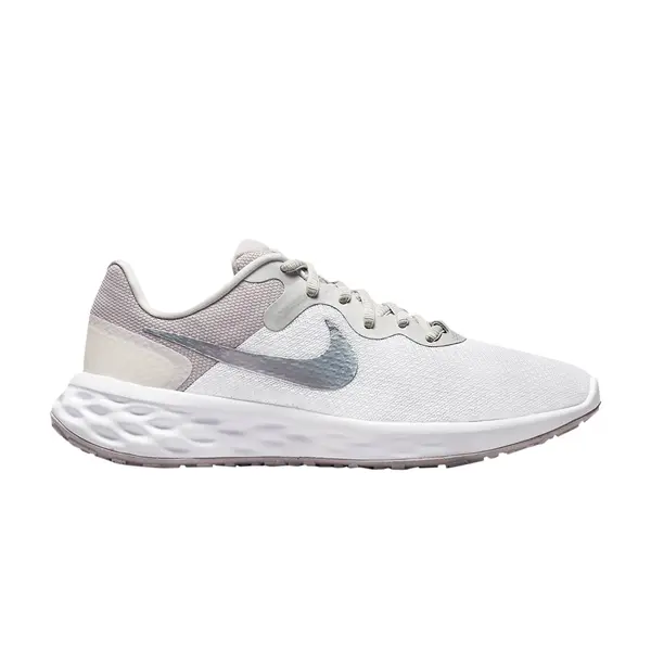 Nike Revolution Next Nature Sneakers