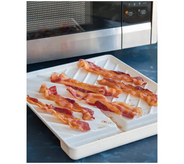 NORDICWARE Microwave Large Slanted Bacon Tray