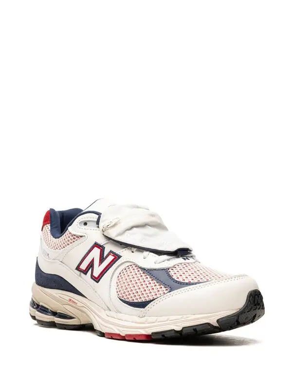 NEW BALANCE 2002r Sneakers - White