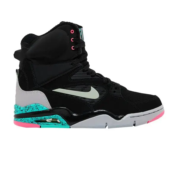 Nike Command Force 'spurs' Sneakers