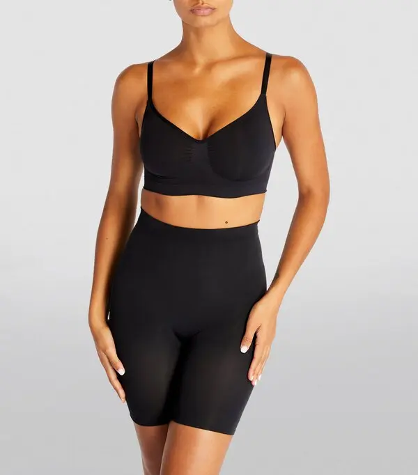 SKIMS Seamless Sculpt Mid-thigh Shorts - Black