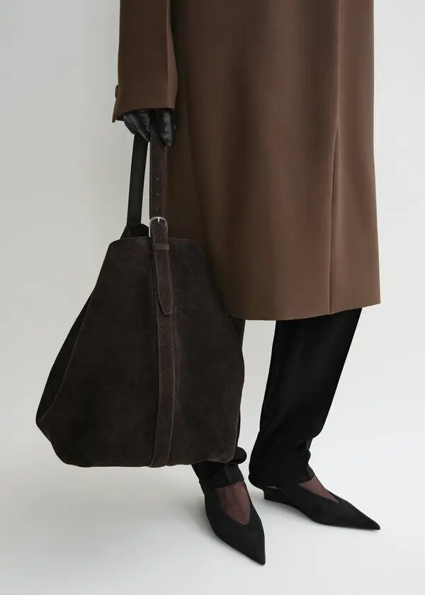 バッグ TOTEME BELTED SUEDE TOTE BROWN 25AW Belted suede tote brown – TOTEME