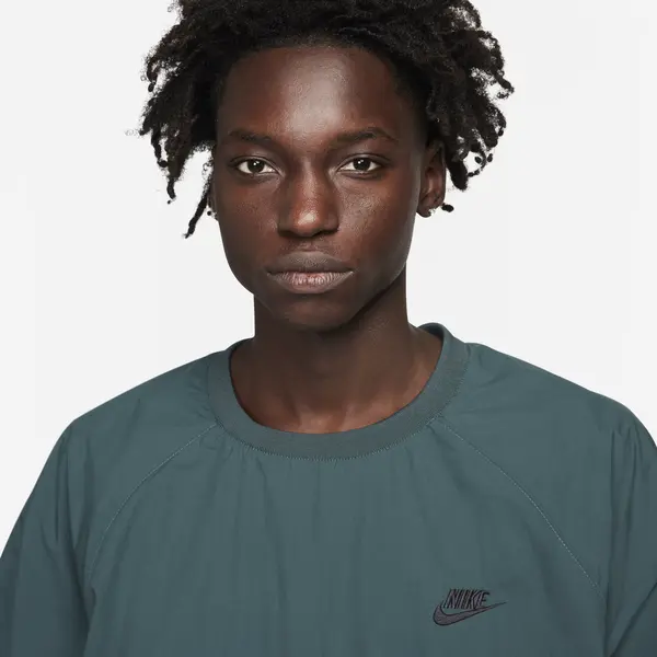 Nike Club Woven Windshirt - Green