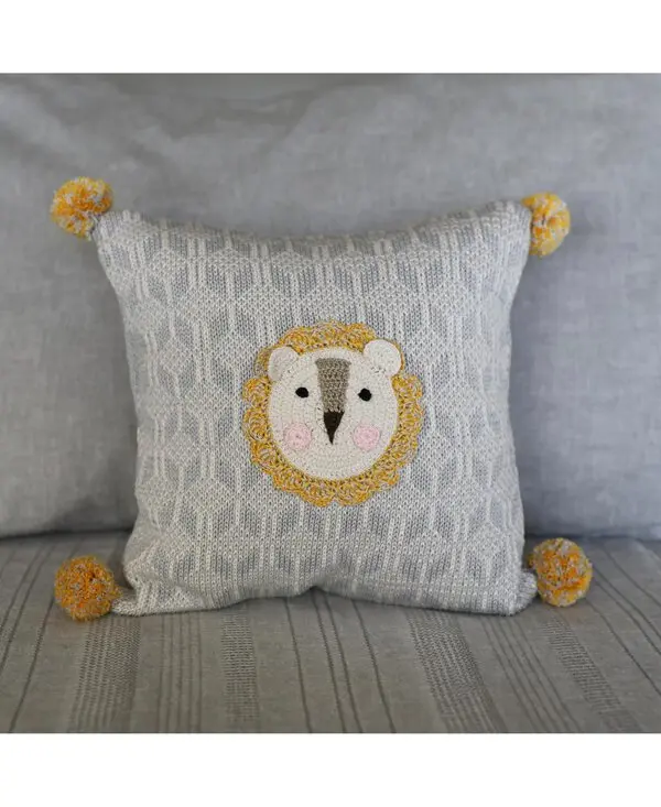 MELANGE COLLECTION Lion Pillow, 10 X 10