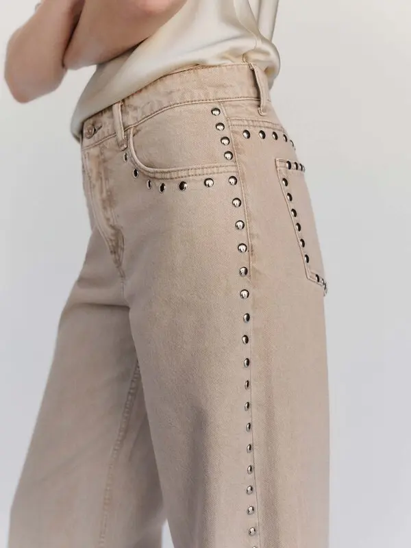 REFORMATION Cary Low Rise Wide Leg Jeans - Beige