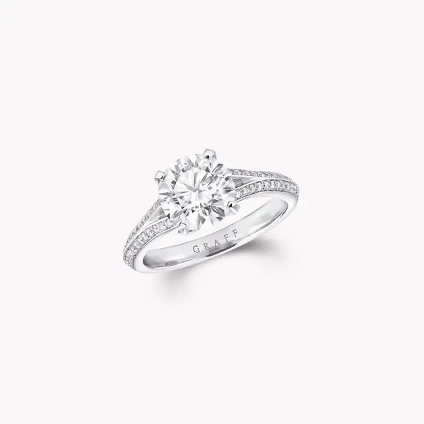 Graff Legacy Round Diamond Engagement Ring - Platinum