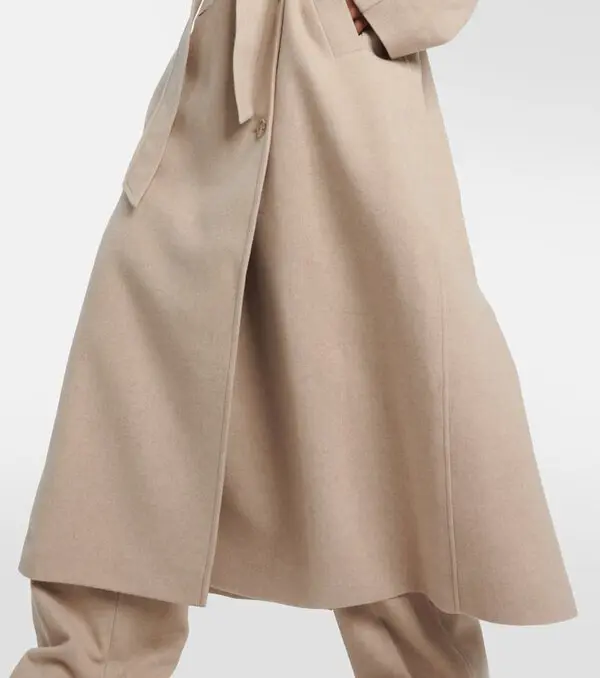 Magda Butrym Double-breasted Cashmere Coat