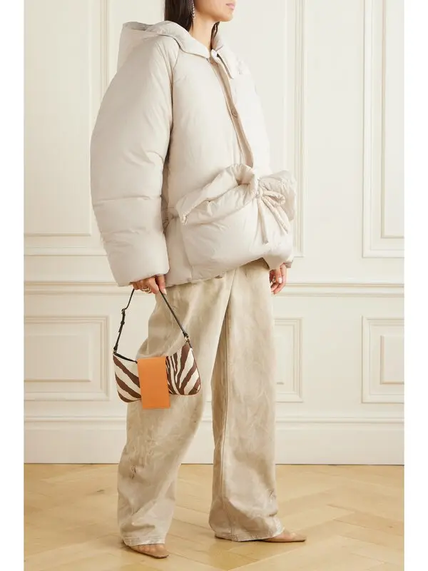 Jacquemus Capullo Oversized Hooded Jacket