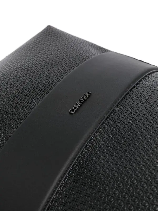 Calvin Klein Minimalism Logo-plaque Backpack - Black