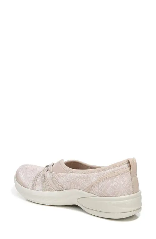 LIFESTRIDE Bzees Niche Slip-on Shoe - Beige Batik Print
