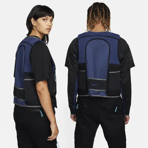 Nike Ispa Vest 2.0 - Black | Editorialist