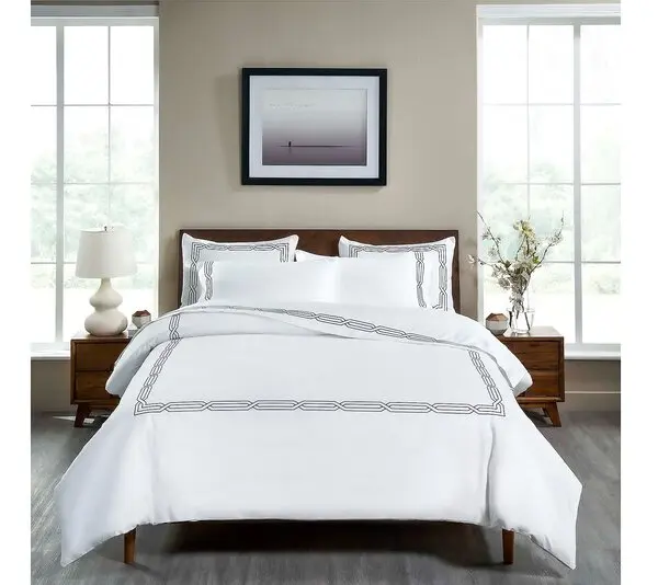 SUPERIOR Egyptian Cotton Embroidered Duvet Cove Rs, Full/queen - One-color