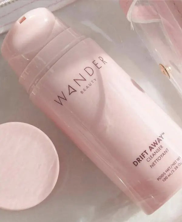 WANDER BEAUTY Drift Away Cleanser